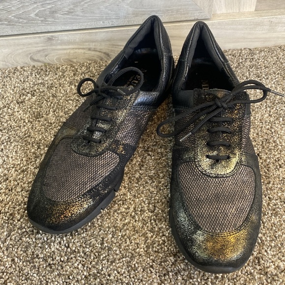 Sesto Meucci | Shoes | Sesto Meucci Black Ward Corin Luxury Sneakers Italy 7n | Poshmark